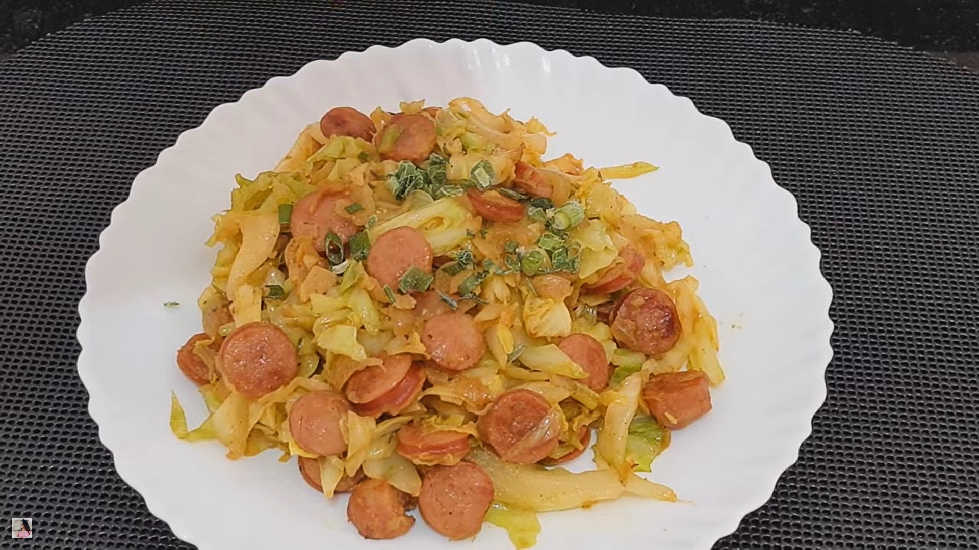 Repolho Refogado com Calabresa