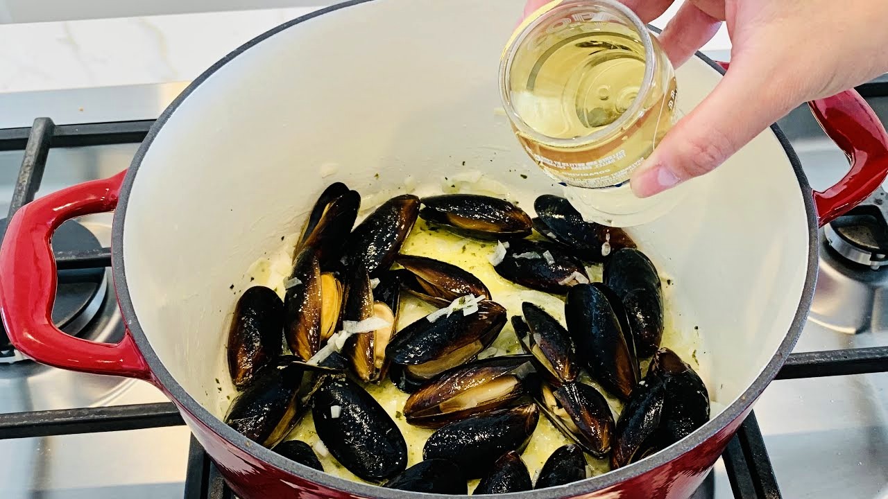 receita-de-mexilhao-ao-molho-de-vinho-branco